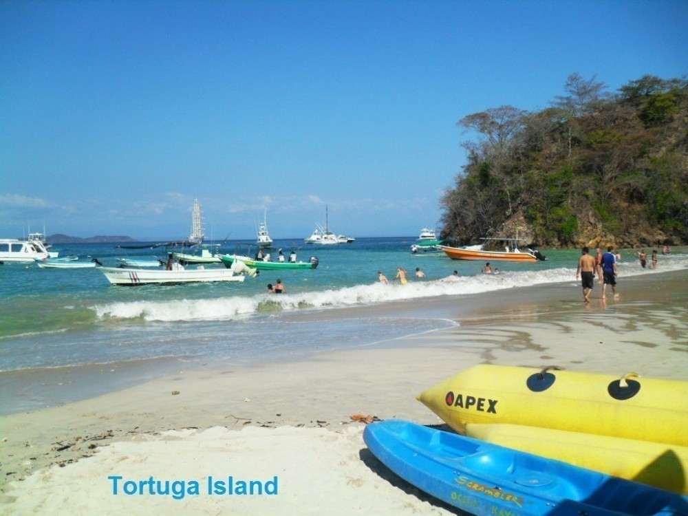 Tortuga Beach | Sights & Attractions - Project Expedition
