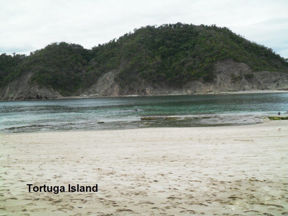 Tortuga Beach | Sights & Attractions - Project Expedition