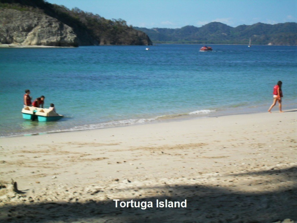 Tortuga Beach | Sights & Attractions - Project Expedition