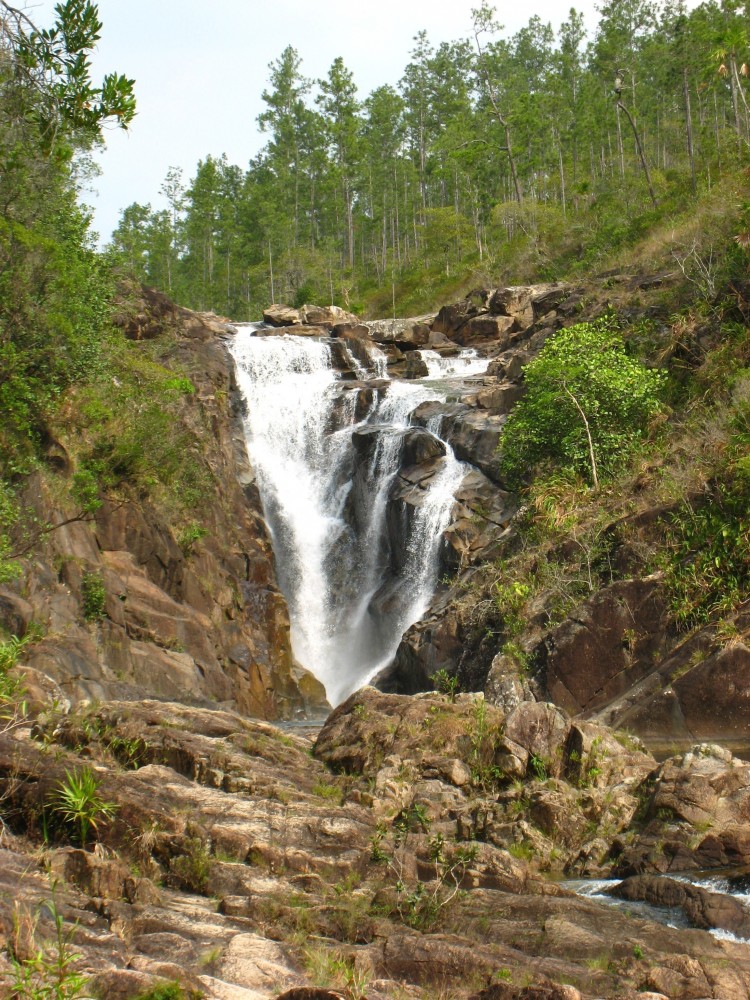 Big Rock Falls | Sights & Attractions - Project Expedition