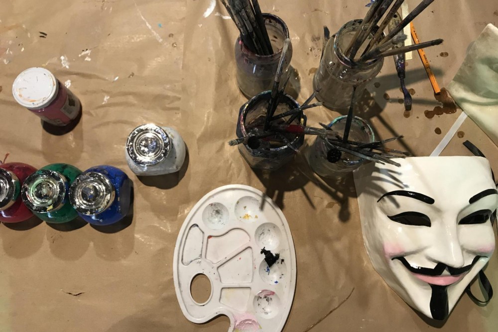 Mask Workshop - Paint Your Own Mask - Venice | Project Expedition