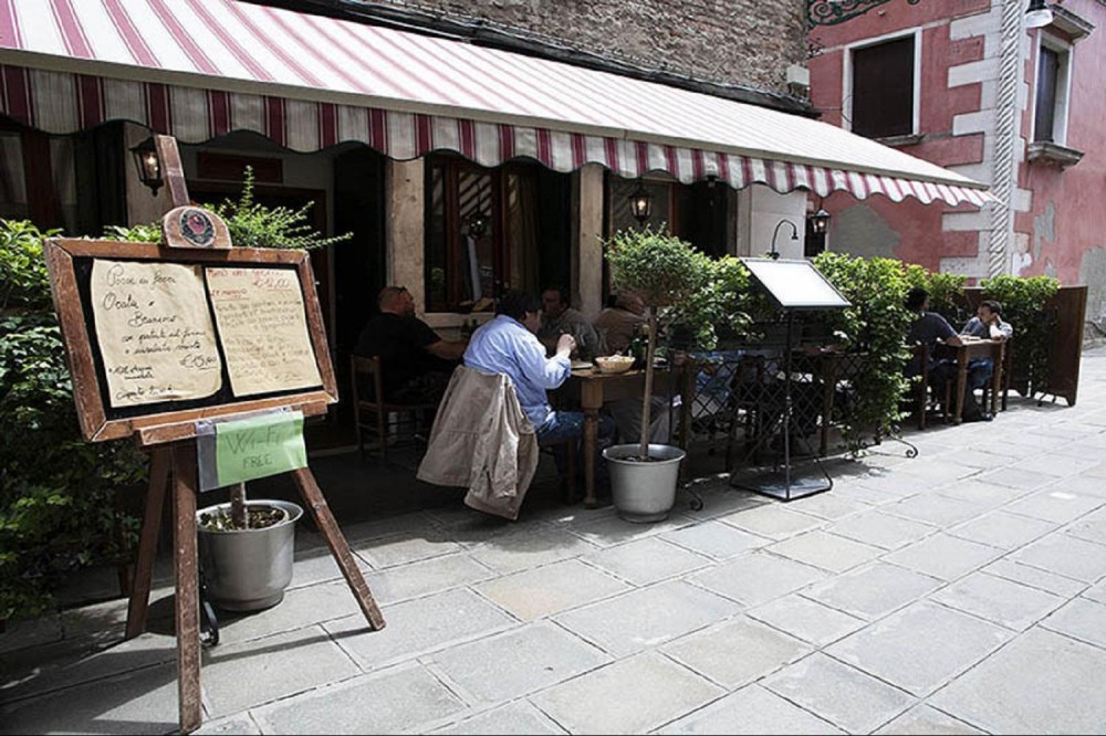 Venetian Dinner In A Typical Trattoria - Venice | Project Expedition