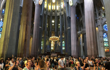 Skip The Line Sagrada Familia Tour with English Speaking Guide ...