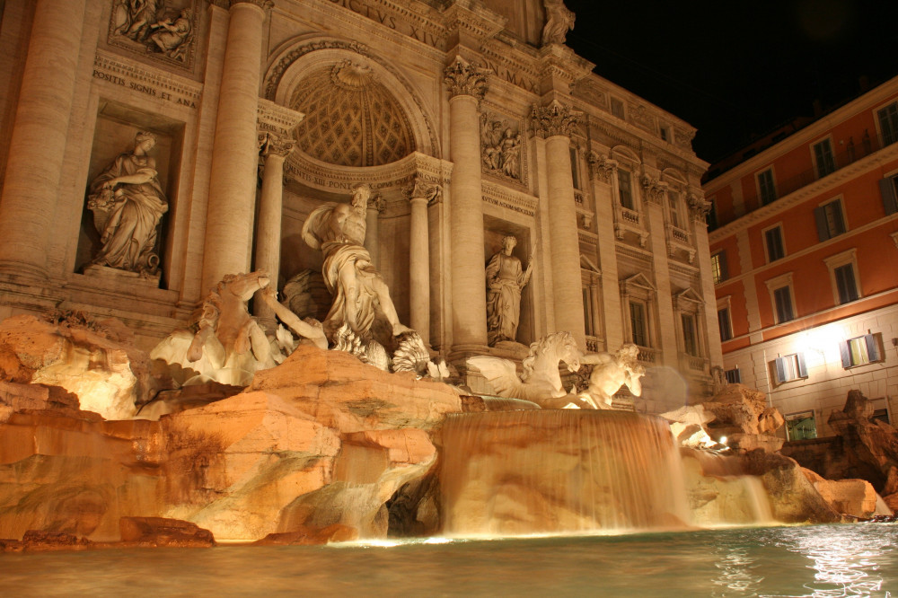 Rome at Twilight Semi-Private Tour Among the Piazzas & Fountains - Rome ...
