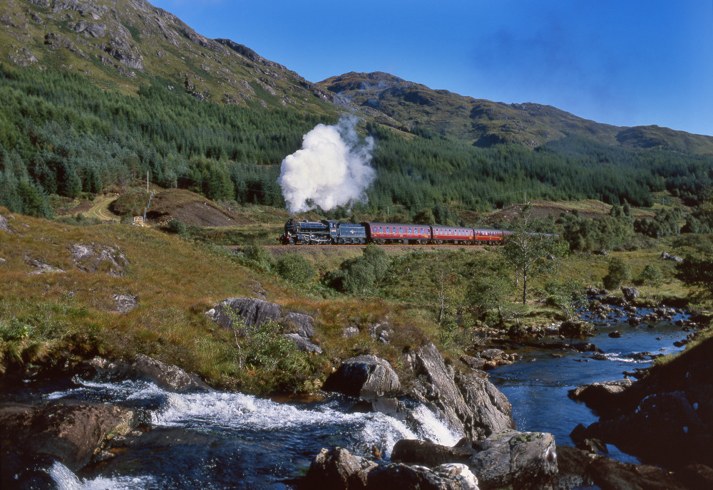 Jacobite Steam Train & Scottish Highlands w/ Edinburgh Departure ...
