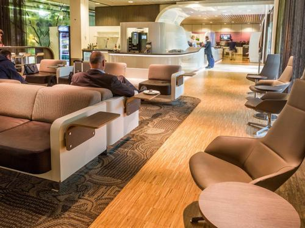 Amsterdam Schiphol (AMS) Airport Lounge Access - Amsterdam | Project ...
