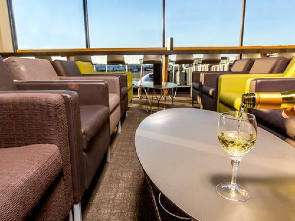 Seattle Seatac (SEA) Airport Lounge Access - Seattle | Project Expedition