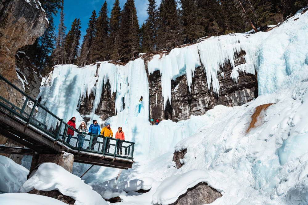 Johnston Canyon Icewalk - Banff | Project Expedition