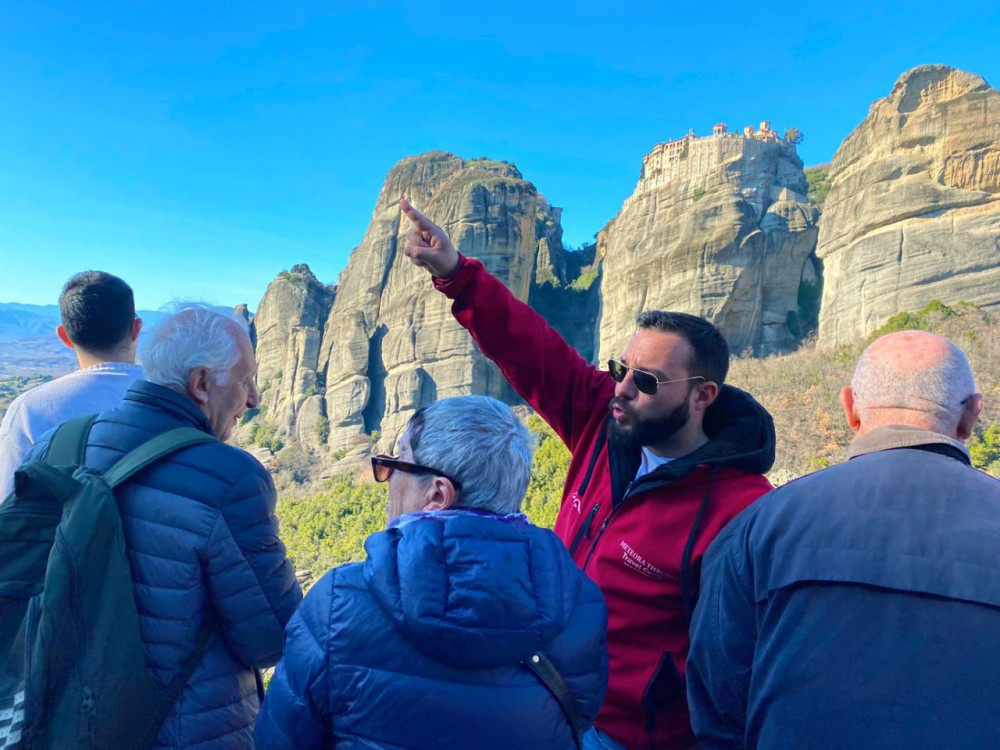 1-Day Meteora Tour From Athens with Local Guide & Greek Lunch (8:00 am ...