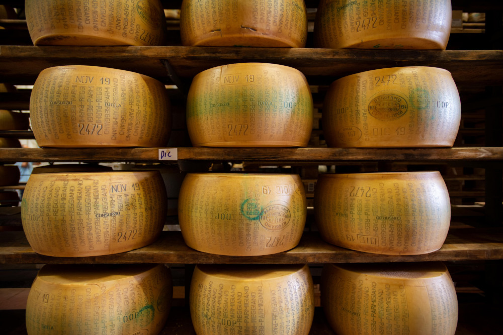 Parmigiano-Reggiano & Parma Ham Gastronomic Half Day-from Parma - Parma ...
