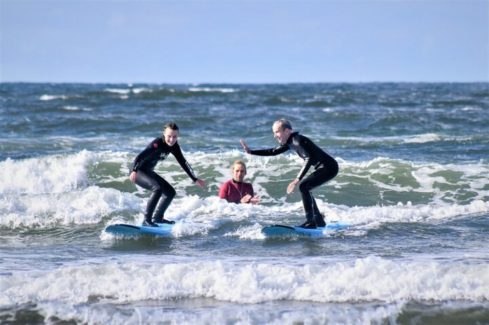 Surfing Strandhill Waves From Sligo - Sligo | Project Expedition