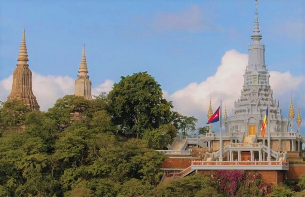 Oudong Mountain & Phnom Baset Private Full-Day Tour from Phnom Penh ...