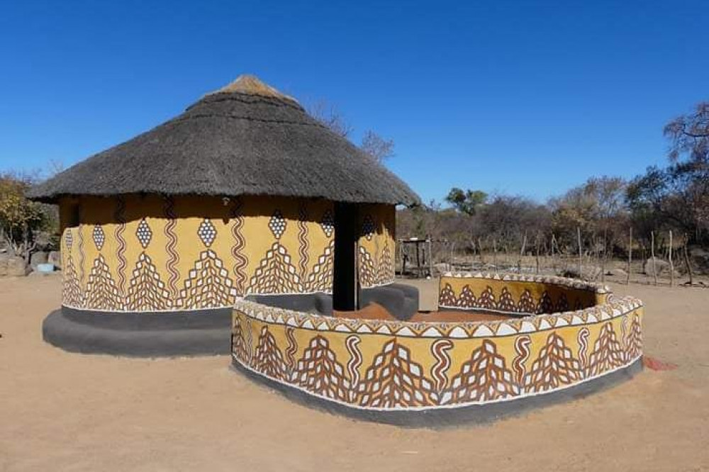 Silunguzi Matopos Village Visit & Cave Rock Paintings - Bulawayo ...