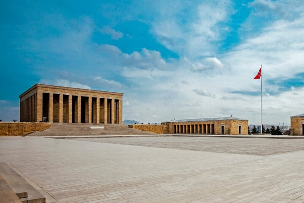 SMART TURKEY TOURS - Project Expedition