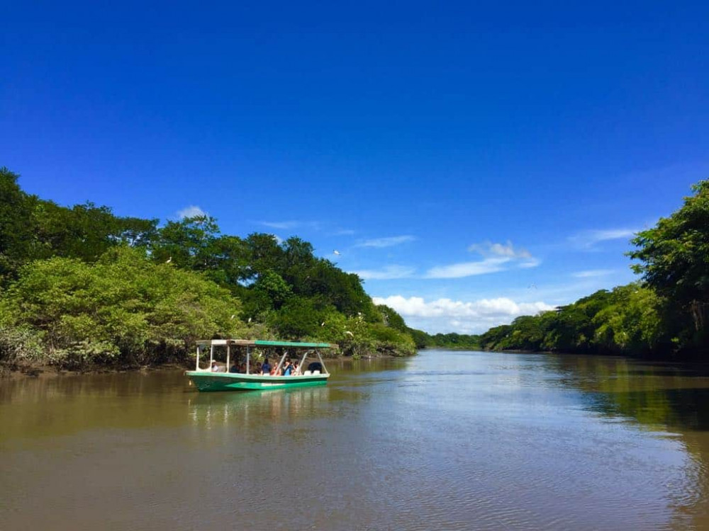 Bebedero River, Waterfalls & Liberia City | Day Tour - Liberia ...