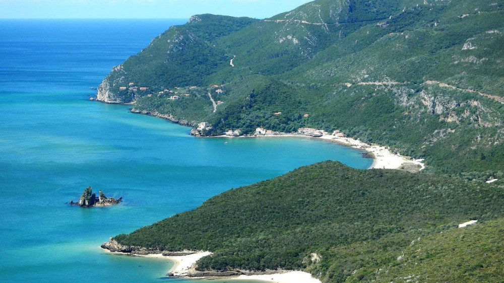 4x4 Tour in the Arrábida Natural Park - Sesimbra | Project Expedition
