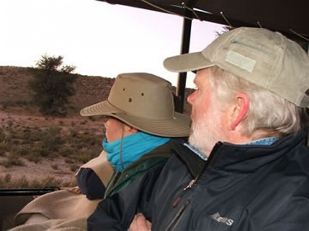 Kalahari Safaris - Desert Explorers - South Africa - Project Expedition