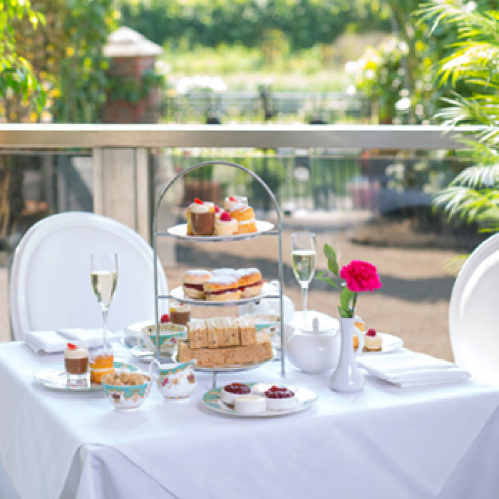 Royal High Tea At Kensington Palace - London | Project Expedition