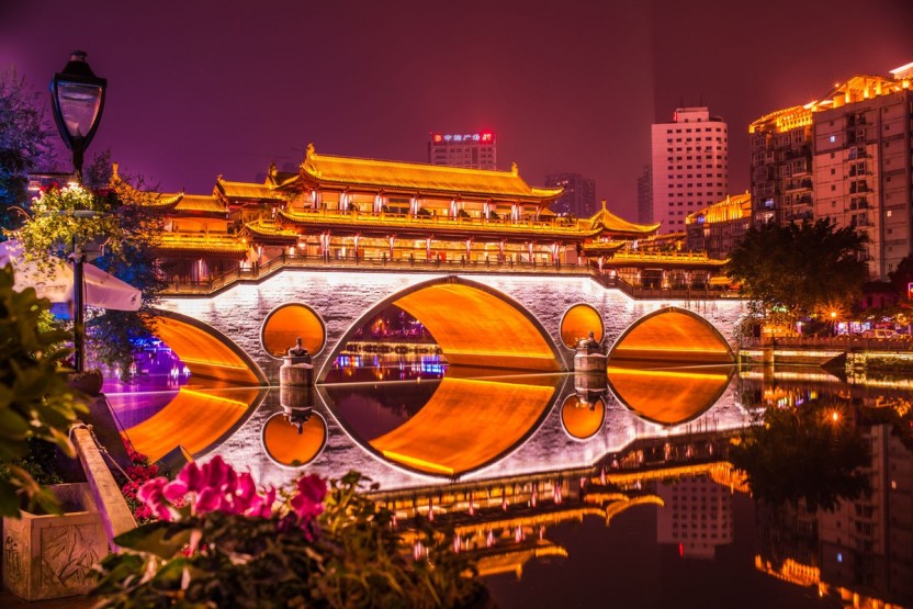 Experience Chengdu Nightlife - Chengdu | Project Expedition