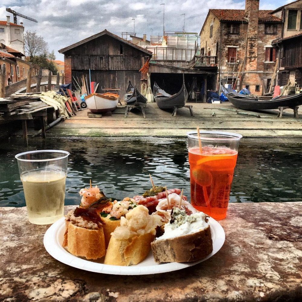 Venetian Aperol Spritz And Bacari Food Tour - Venice | Project Expedition