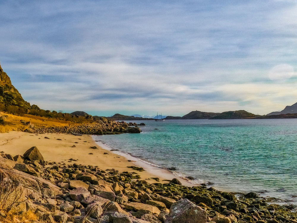 Kayak, SUP, BBQ, Bonfire & Beach Tour (8hrs) - Svolvaer | Project Expedition