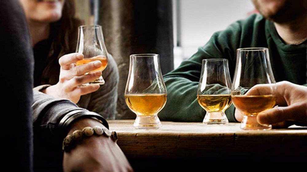 Dublin Whiskey Trail - Explore Hidden Whiskey Bars @ 6pm - Dublin ...