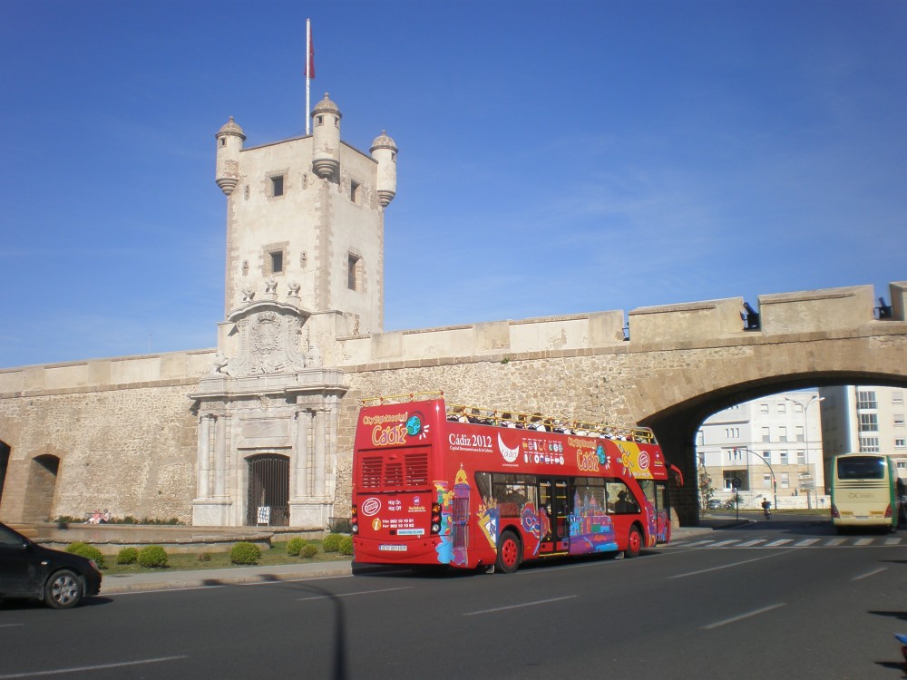 City Sightseeing Hop On Hop Off Bus Tour Cadiz - Cadiz | Project Expedition