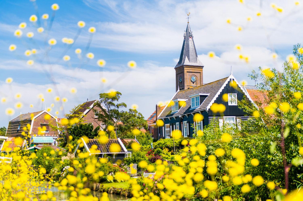 All-inclusive Volendam, Marken, Edam & Windmills Day Trip From ...