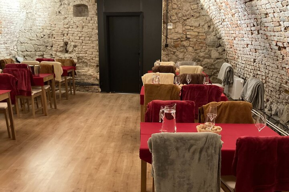 Wine Tasting In The Dark With Sommelier - Bratislava | Project Expedition