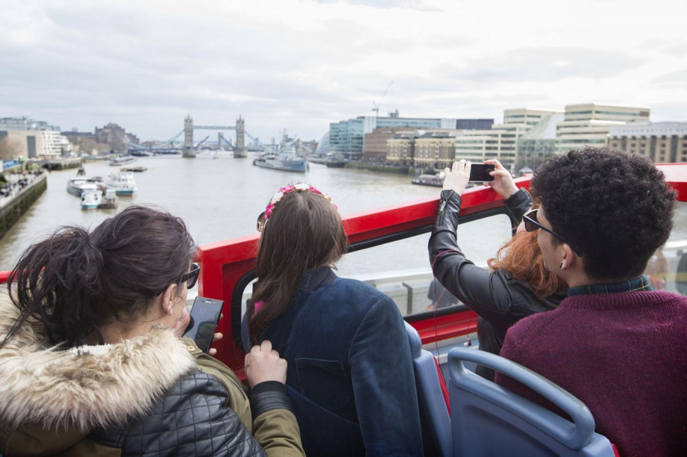 24H Ticket - London Hop On Hop Off Bus City Tour + River Cruise ...