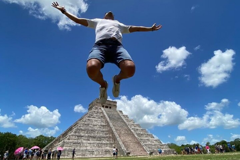 Full Day Private Tour to Chichen Itza Early Access with 2 Cenotes ...