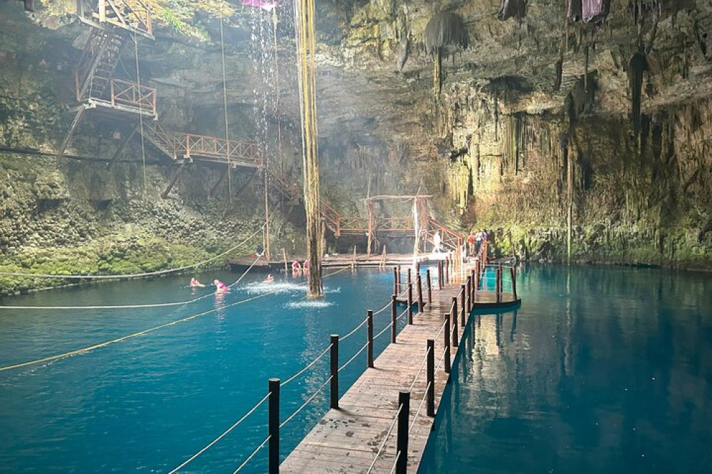 Full Day Private Tour to Chichen Itza Early Access with 2 Cenotes ...