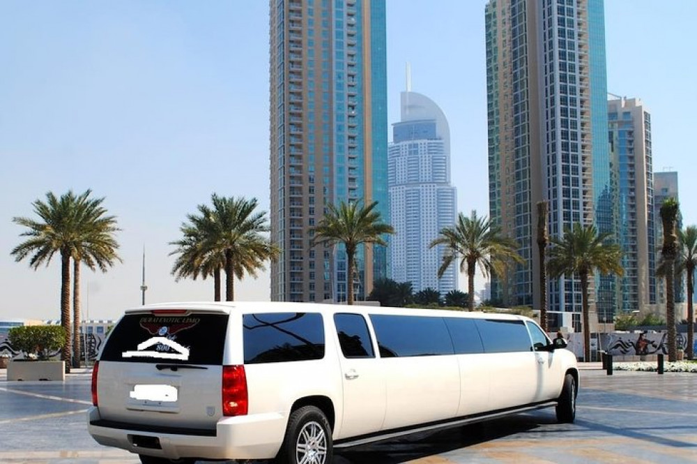 Take a Royal Ride in a Luxury Stretch Limousine from the Airport ...