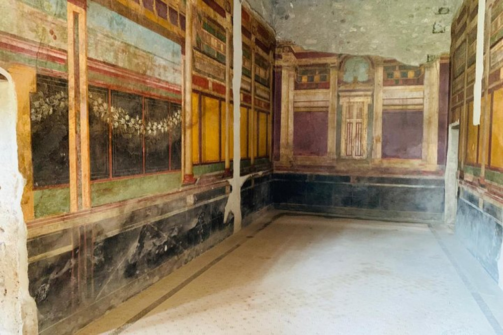 Mt Vesuvius and Pompeii Tour by Bus from Sorrento - Sorrento | Project ...