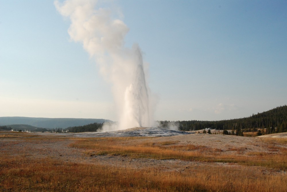 Yellowstone National Park Sights & Attractions - Project Expedition