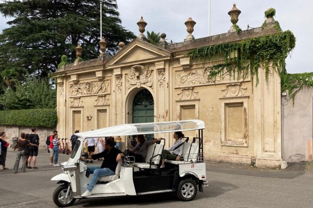 3 Hour Private ETuk Tour in Rome - Rome | Project Expedition