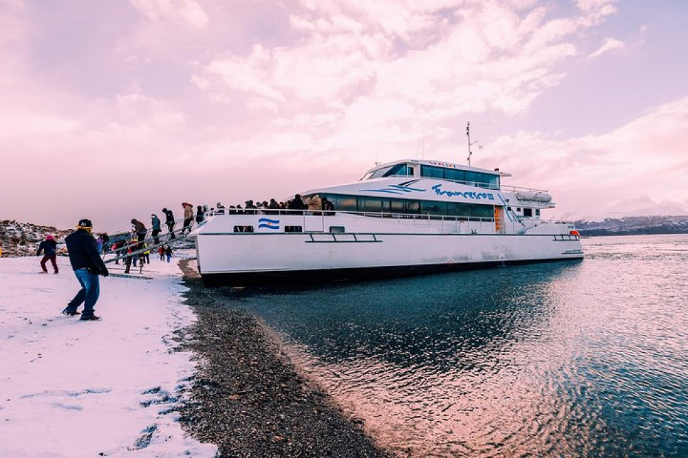 Navigation in the Beagle Channel with Mini Trekking From Ushuaia ...