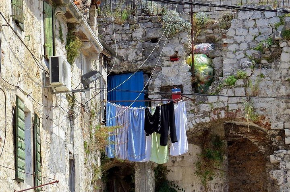 Split's Secrets - Private Walking Tour with Marjan Hill - Split | Project Expedition