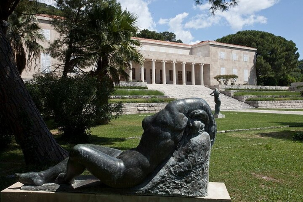 Half-Day City Tour of Split With Mestrovic Gallery - Split | Project Expedition