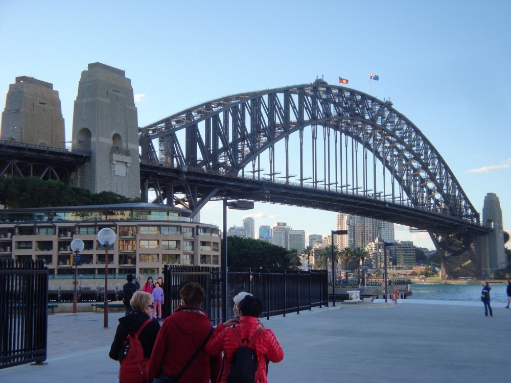 Sydney Harbour Bridge Sights & Attractions - Project Expedition