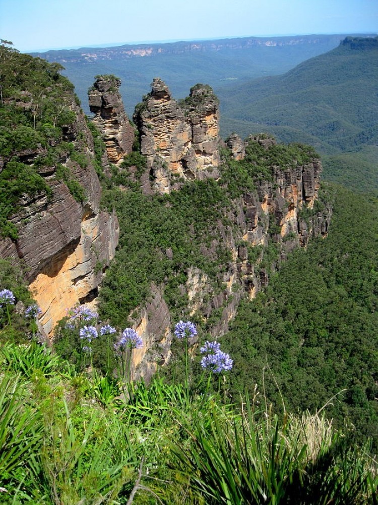 Three Sisters Sights & Attractions - Project Expedition