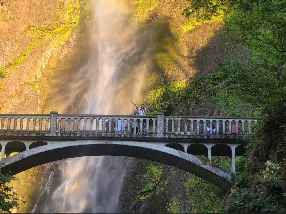 Waterfall Shuttle - Project Expedition