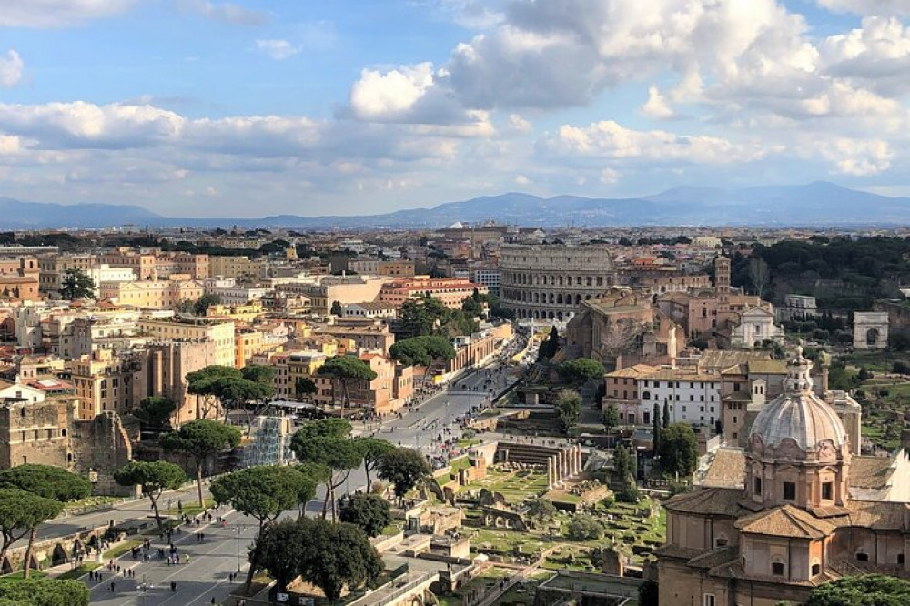 Rome Private Tour + Car: Coliseum, Trevi, Pantheon, Navona, Spagna ...