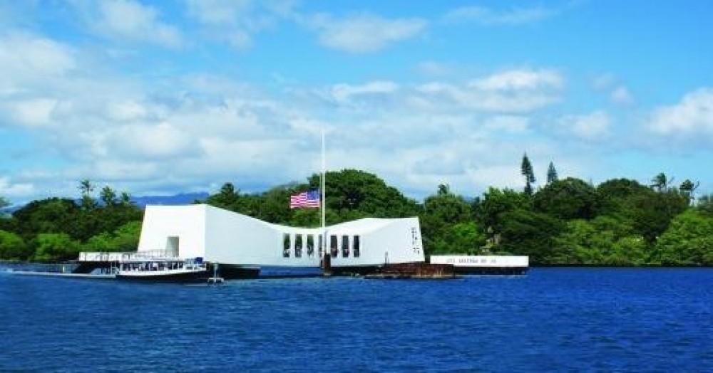 Roberts Hawaii - Project Expedition