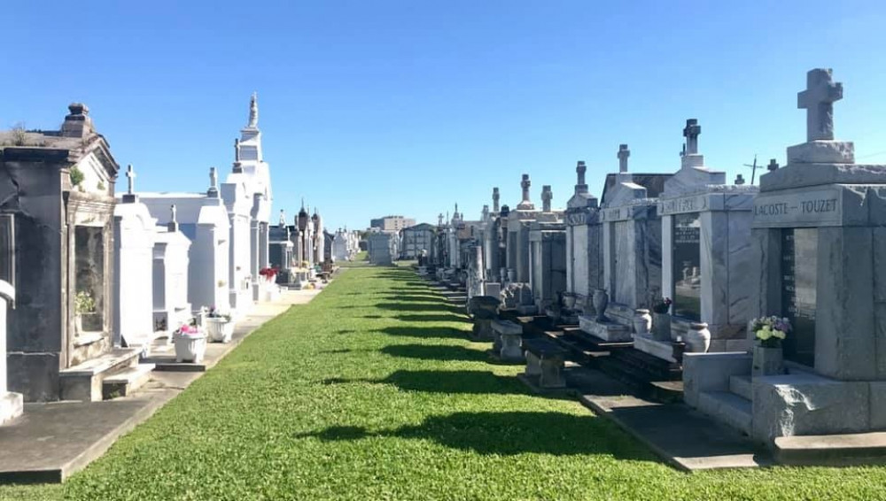 New Orleans Cemetery Tour - New Orleans | Project Expedition