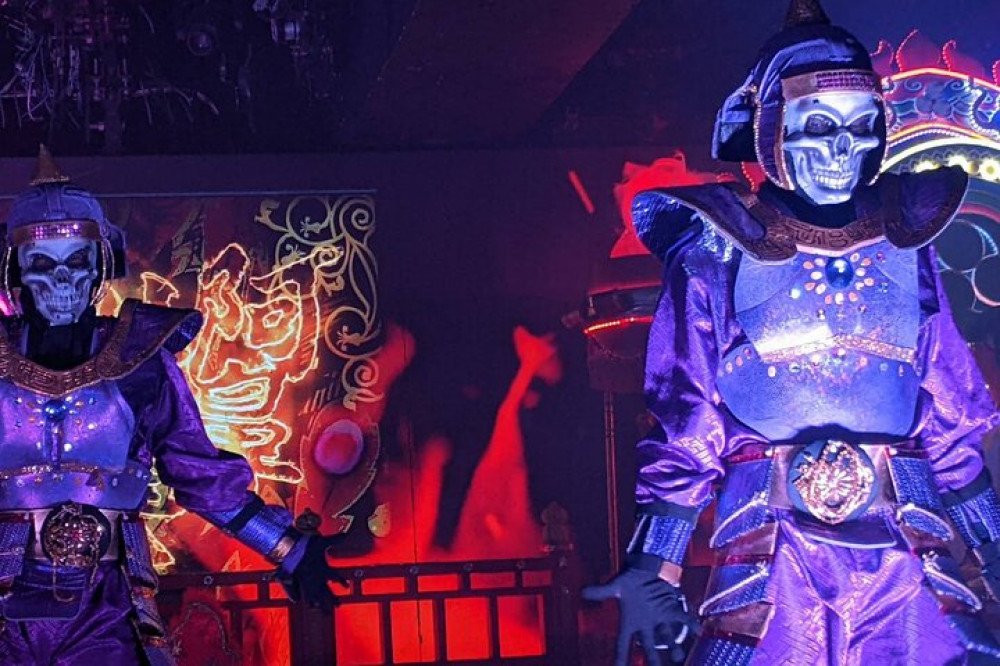 Shinjuku, Tokyo: Samurai Show Ticket in Kabukicho with 2 drinks - Tokyo ...