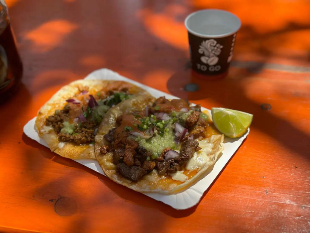 Berlin Street Food Tour with local guide - Berlin | Project Expedition