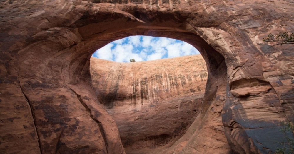 Rock of Ages aka Pool Arch - Moab | Project Expedition