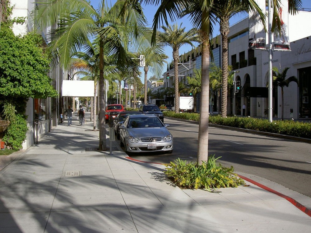 Rodeo Drive Sights & Attractions - Project Expedition
