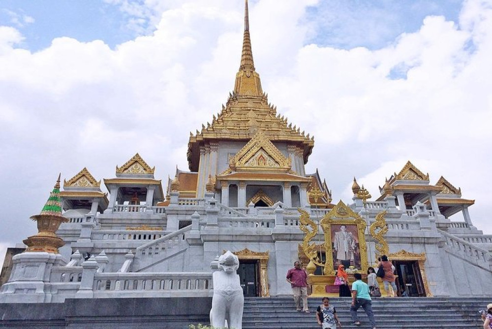Cultural Treasures of Bangkok: Temples & Royal Palace Tour - Bangkok ...